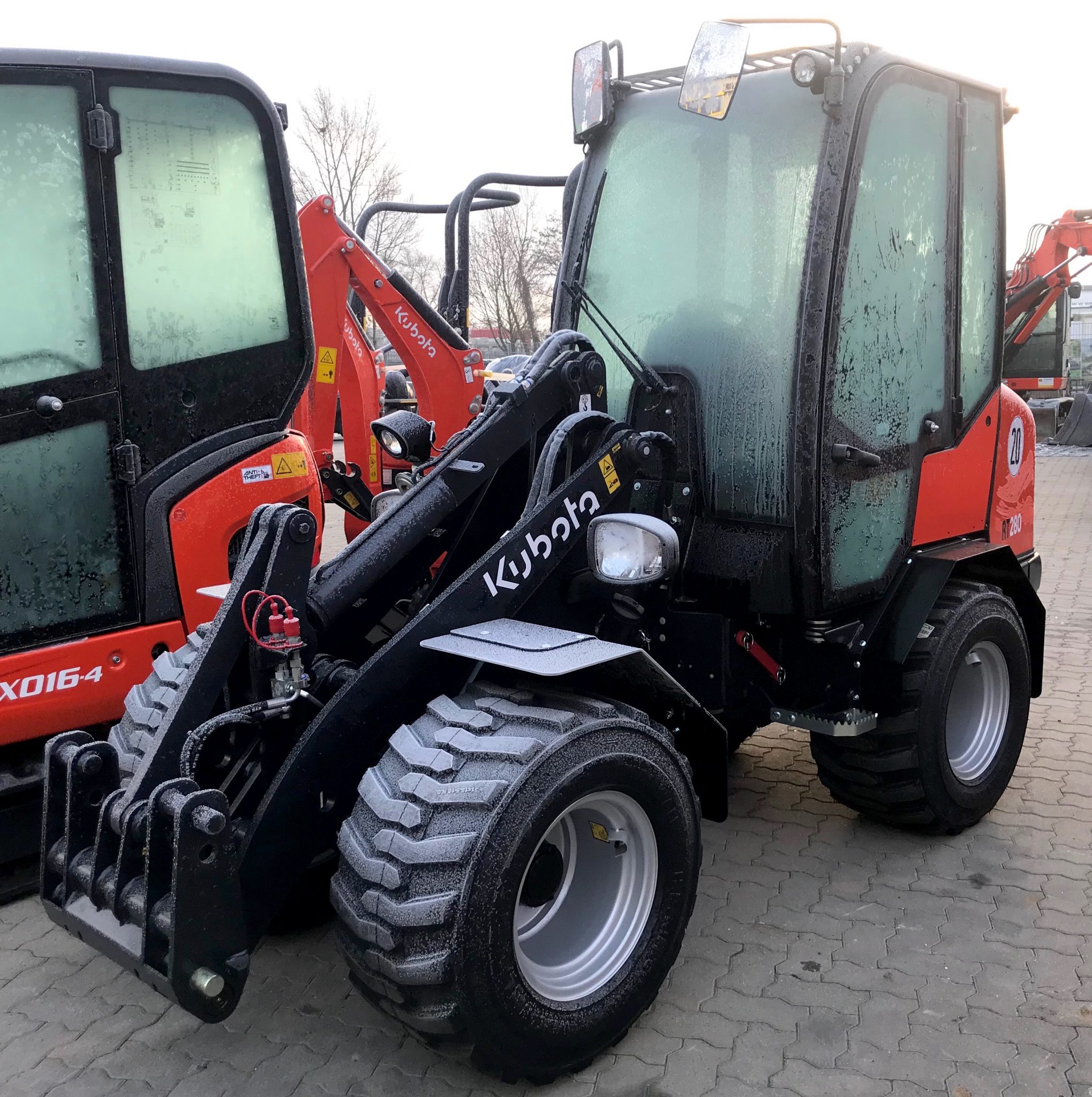 Die neue Generation Kubota Radlader: Serie RT - Baumaschinen Schneider GmbH